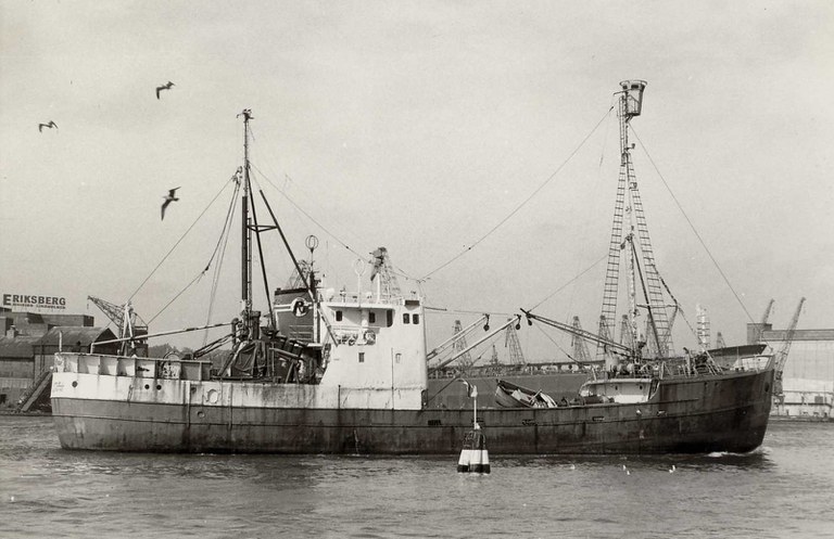 HMS Morris Dance — Skipet