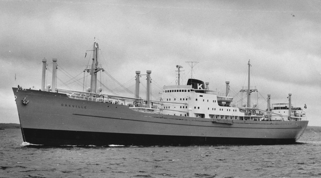 Oakville 1957 — Skipet